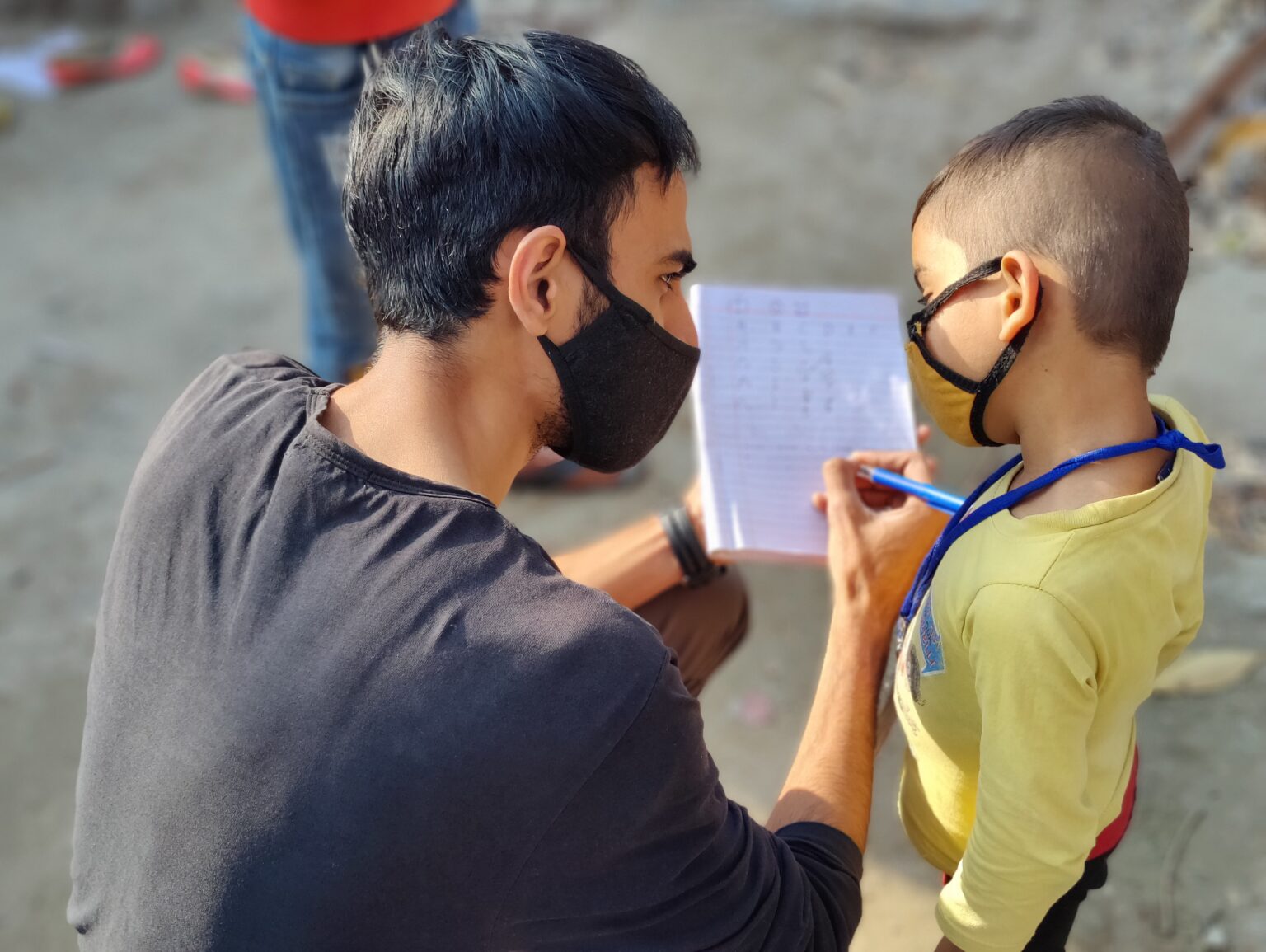 Become a Volunteer – Pehchaan The Street School